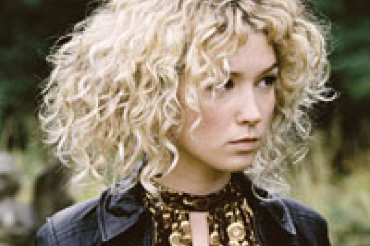 Beth Rowley | News | Beth Rowley - Little Dreamer