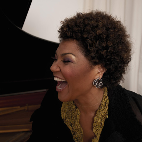 Measha Brueggergosman - Übersicht | KlassikAkzente by STAGE+