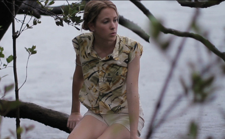 Emma Louise | Video | Pontoon - Albumtrailer Vs Head Vs Heart