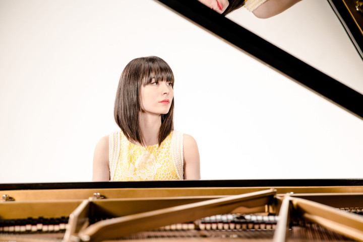 Alice Sara Ott | Biography