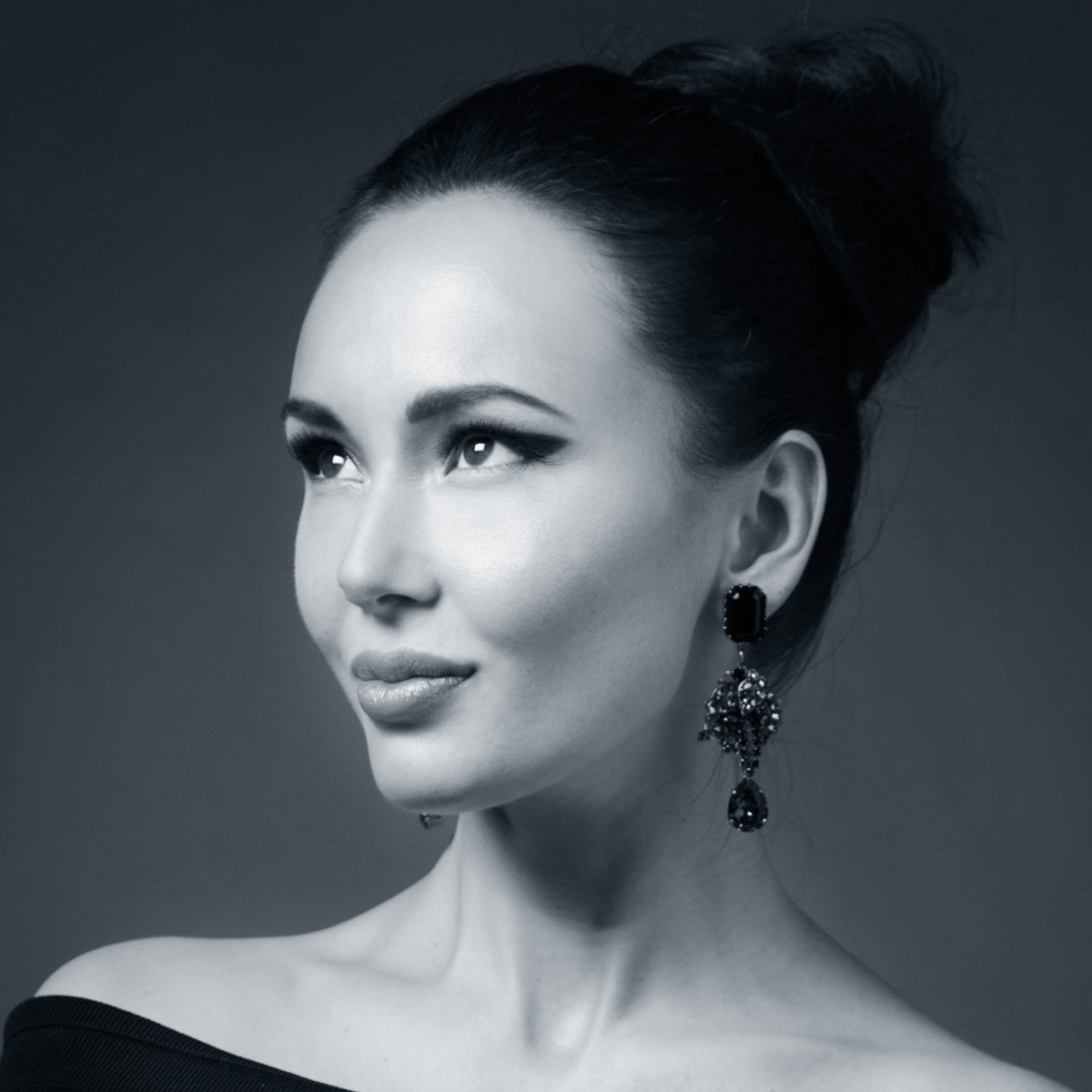 Aida Garifullina - Overview | Decca Classics