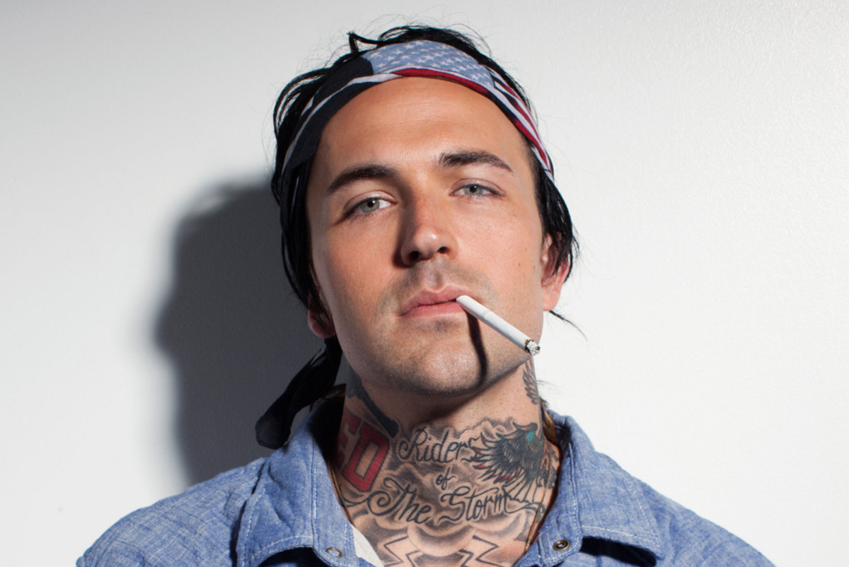 Yelawolf Liebesgeschichte Bones Owens: Bones Owens | Country.de