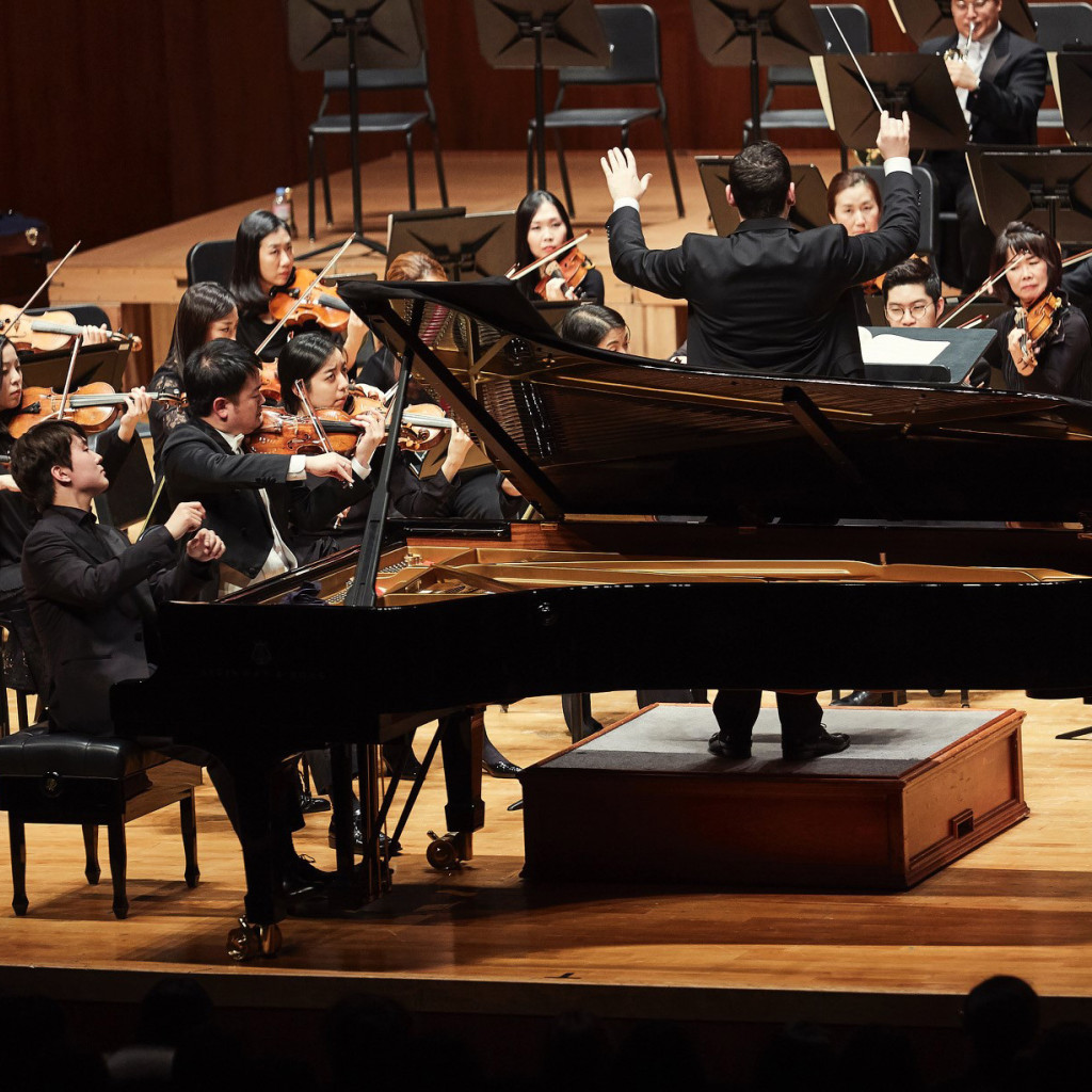 DG120 - Photo Gallery | Deutsche Grammophon