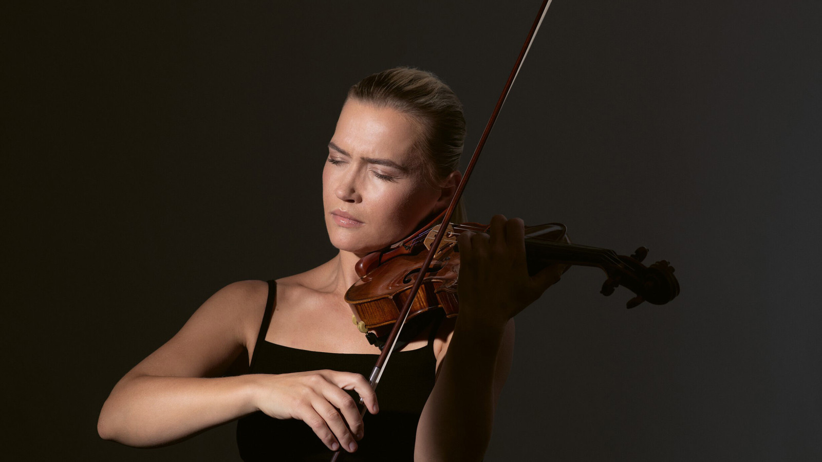 Mari Samuelsen: Moonlight – New Single - Mari Samuelsen | Deutsche ...