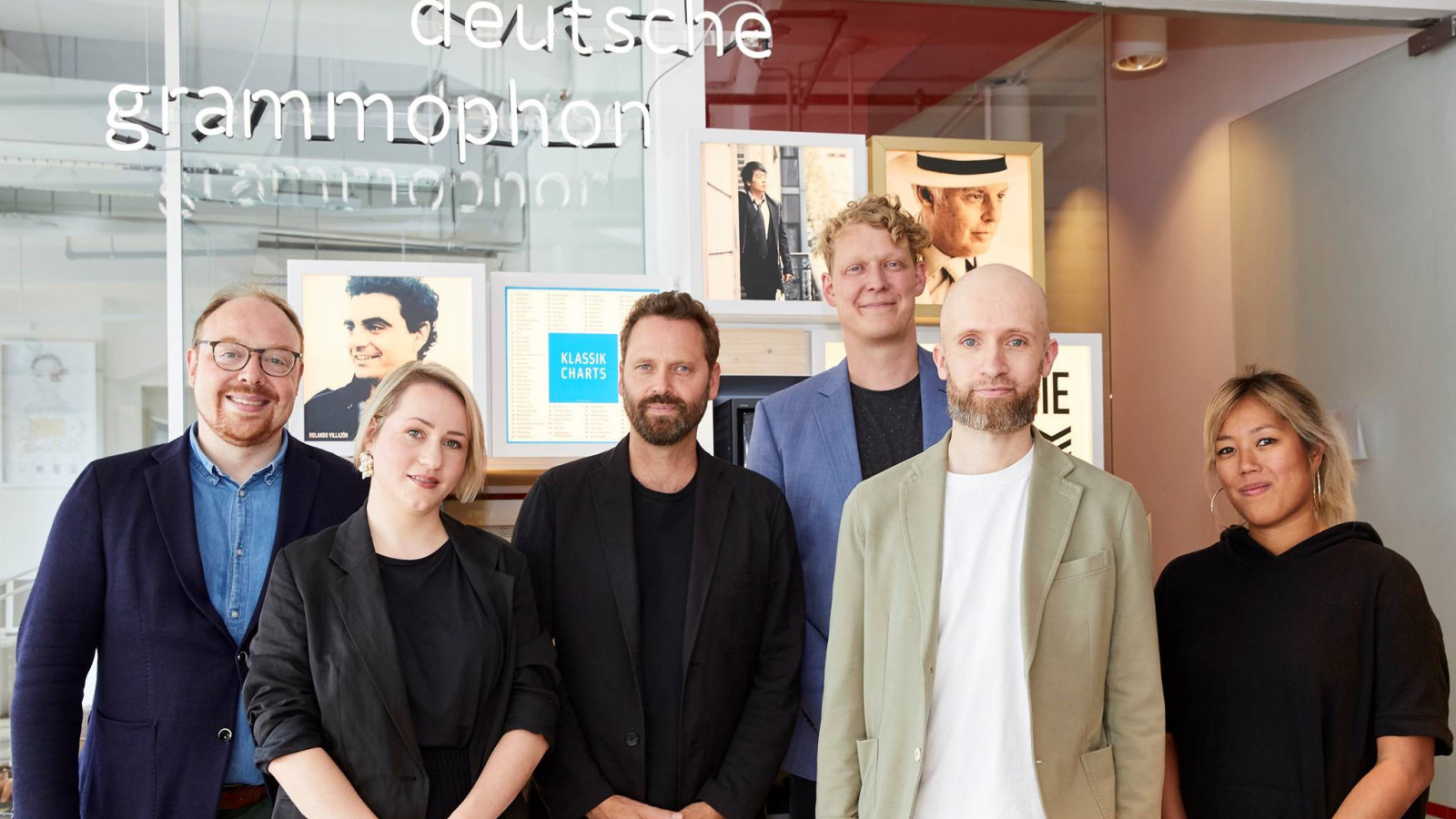 Dustin O'Halloran neues Mitglied der DG-Künstlerfamilie - Dustin O ...