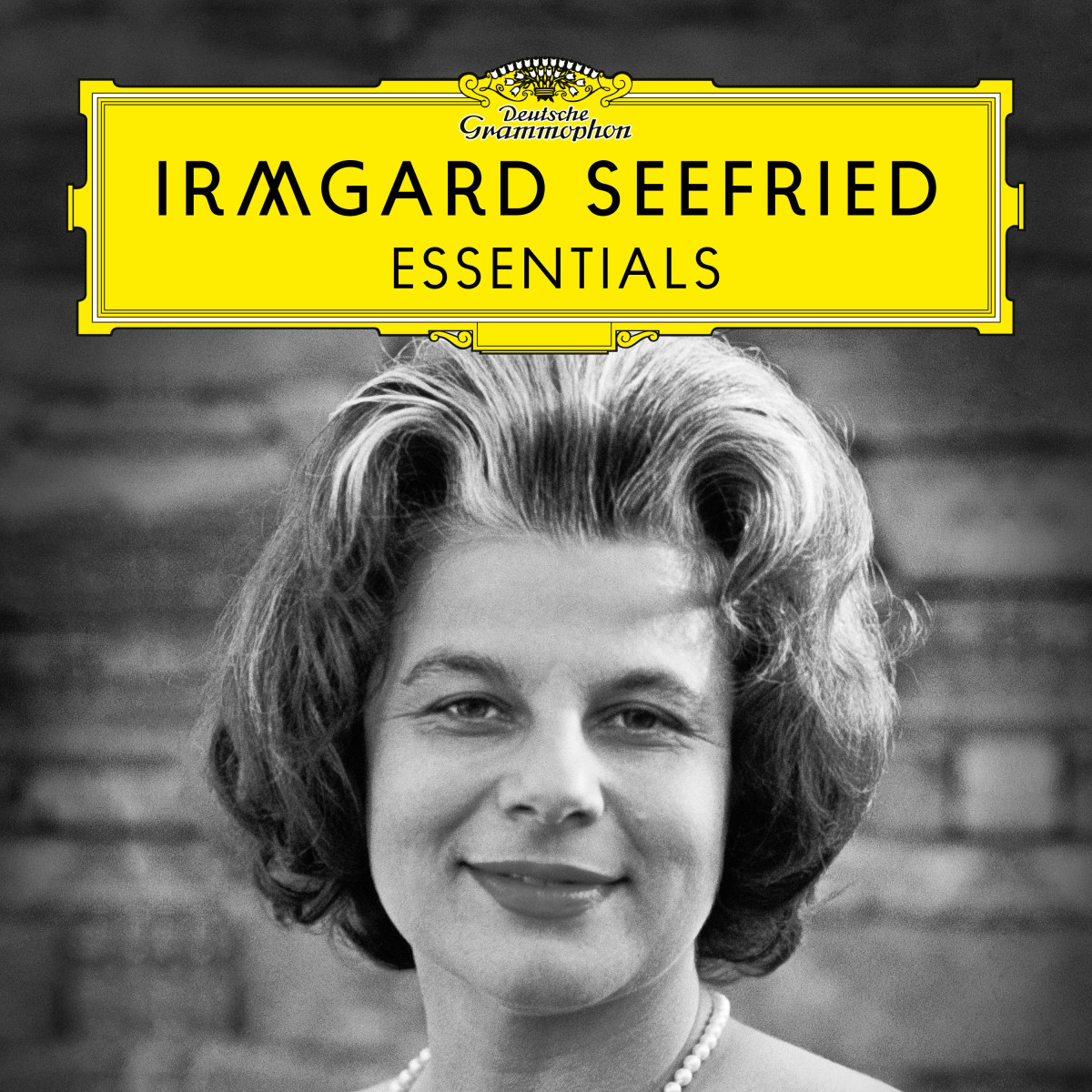 IRMGARD SEEFRIED The Essentials | Deutsche Grammophon