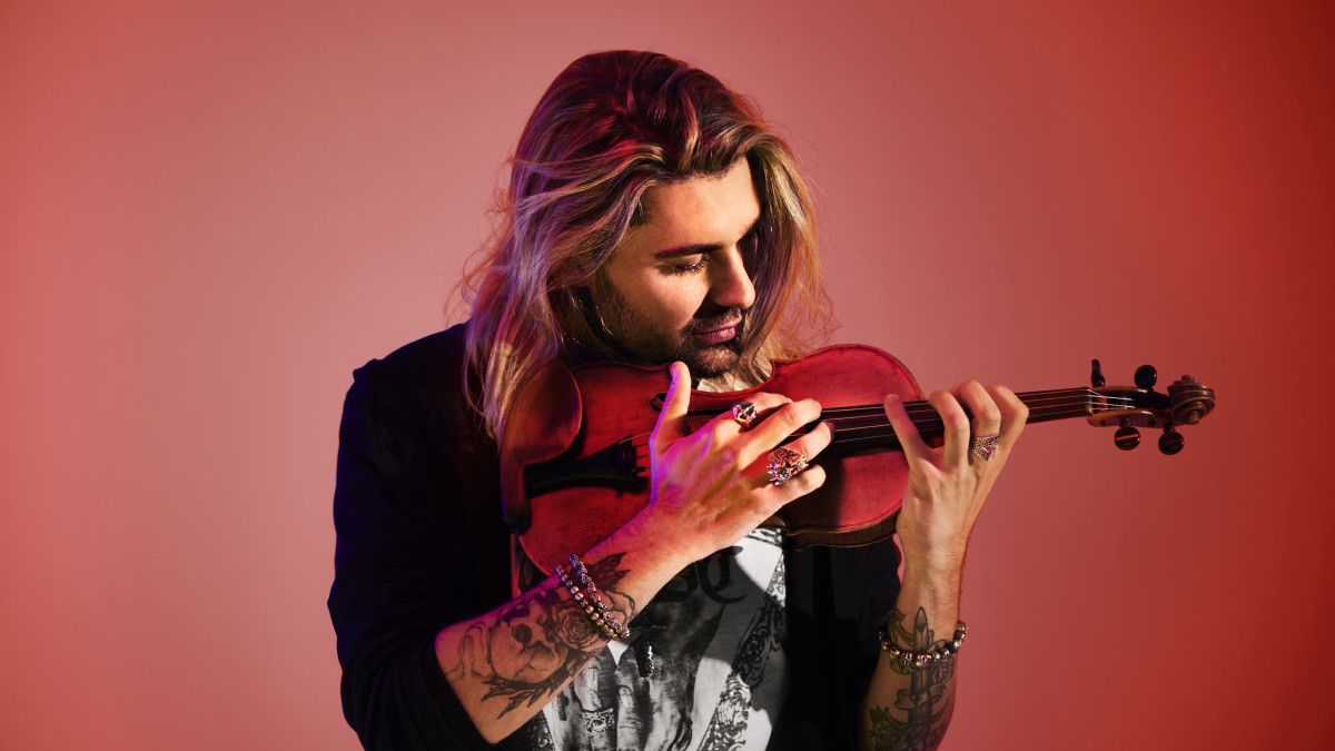 Das neue Album von David Garrett "Alive - My Soundtrack" jetzt hier ...