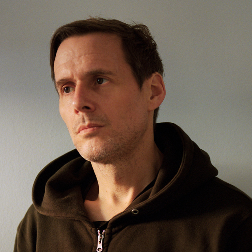 Clark - Overview | Deutsche Grammophon