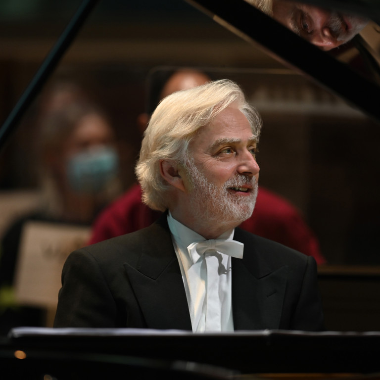 Krystian Zimerman - Overview | Deutsche Grammophon