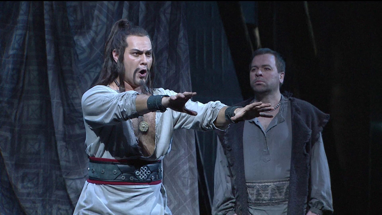 Verdi: Attila Akt 1 Mentre Gonfiarsi L'Anima (mit dem Mariinsky Orchestra & Valery Gergiev ...