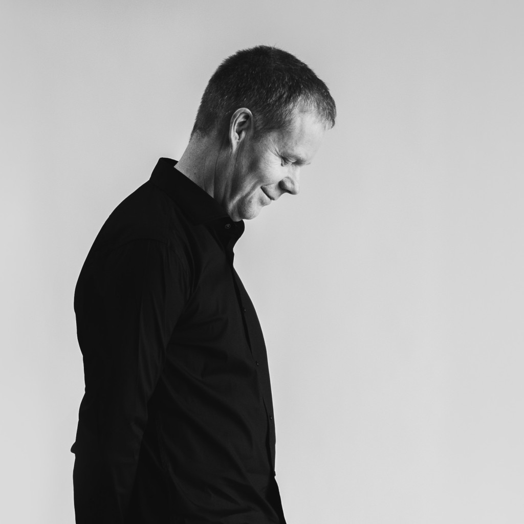 Max Richter - Overview | Deutsche Grammophon
