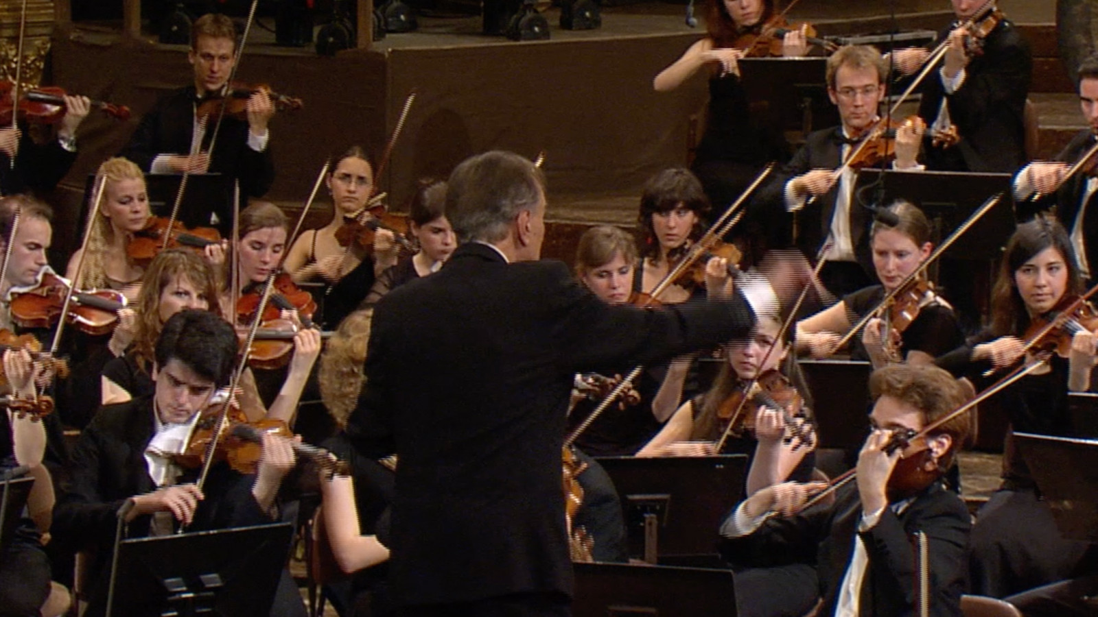 Mahler: Symphony No. 5 - Claudio Abbado | Deutsche Grammophon