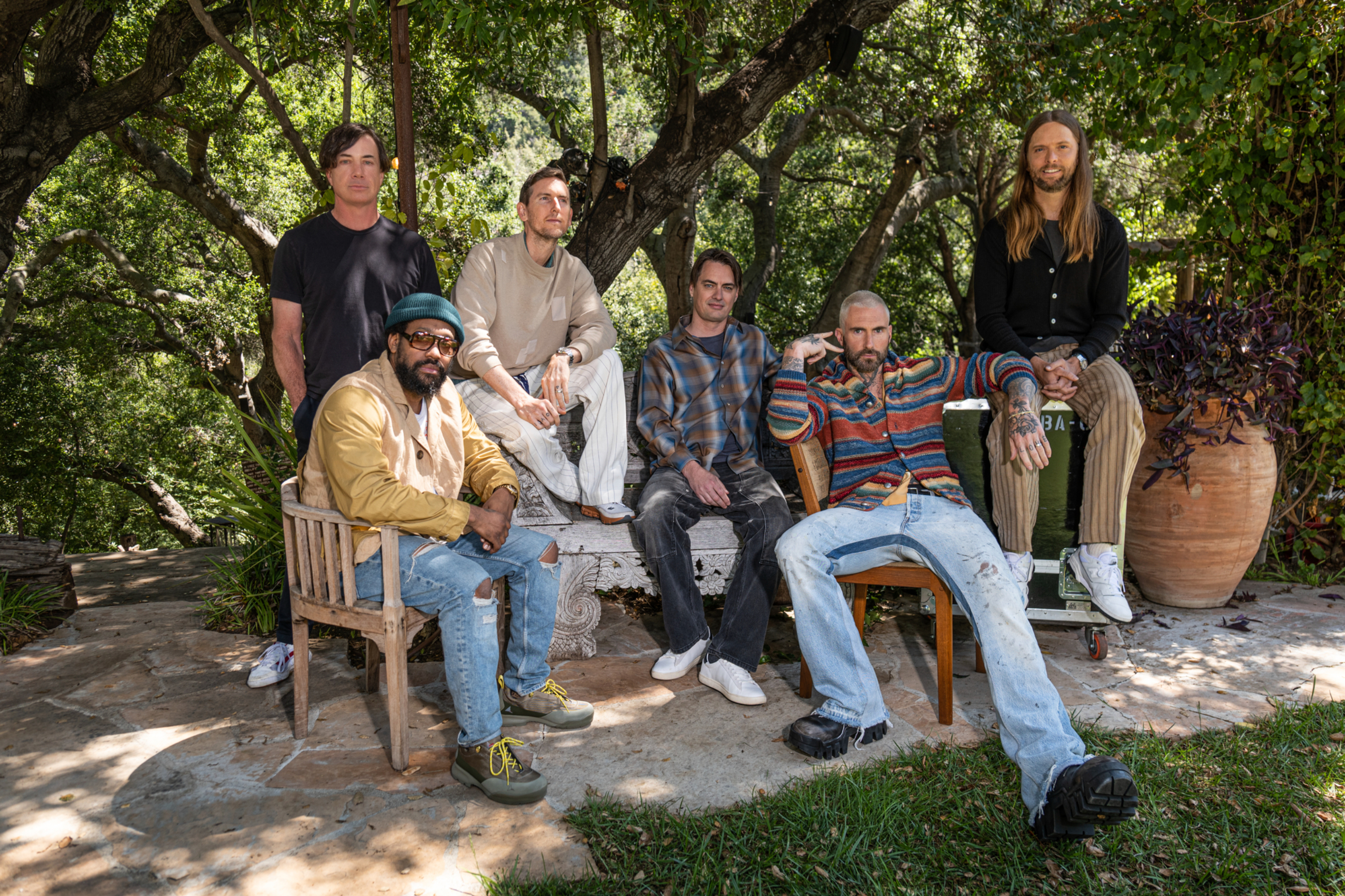 Maroon 5 | News | Maroon 5 veröffentlichen neue Single "Middle Ground"