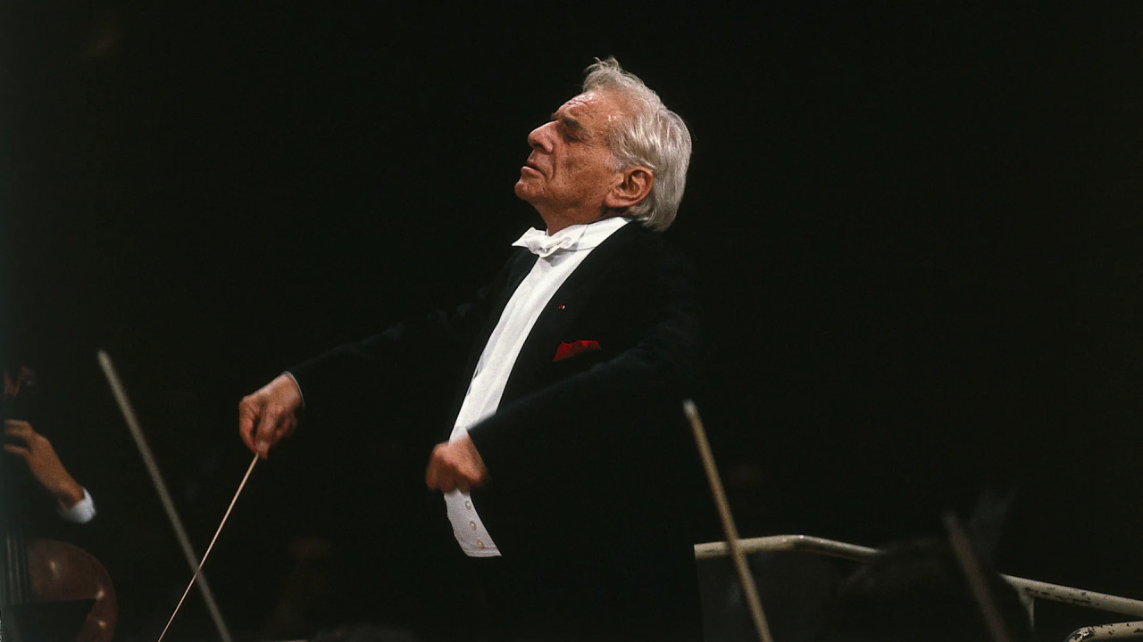 TCHAIKOVSKY Symphony No. 5 / Bernstein (Live Performance Video) | Deutsche Grammophon