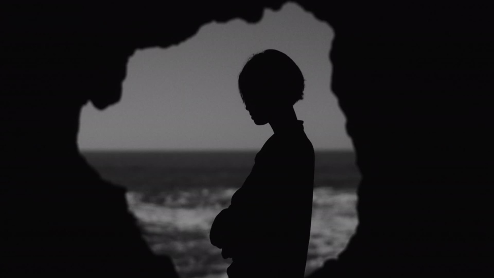 Mirror 8 (featuring Hania Rani) - Michael A. Muller | Deutsche Grammophon