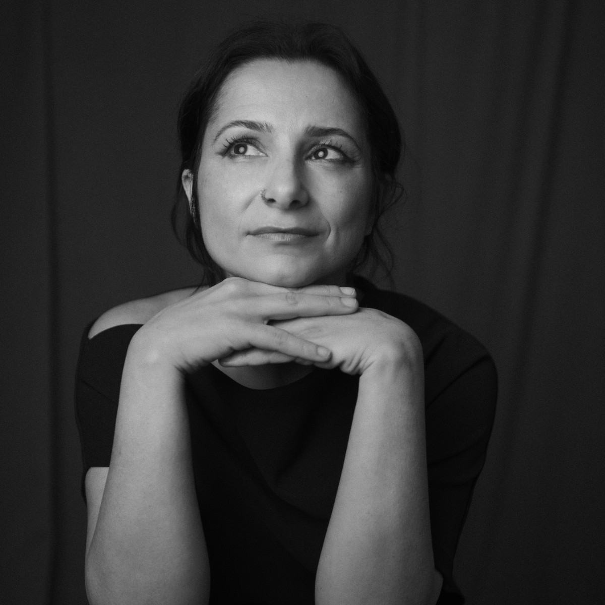 Marie Awadis - Overview | Deutsche Grammophon