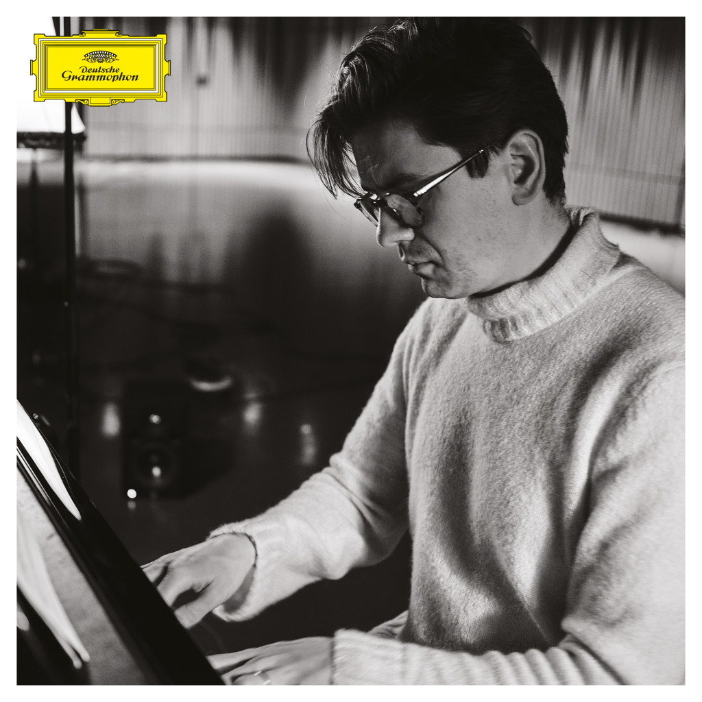 Víkingur Ólafsson Wins his first GRAMMY® - Víkingur Ólafsson | Deutsche ...