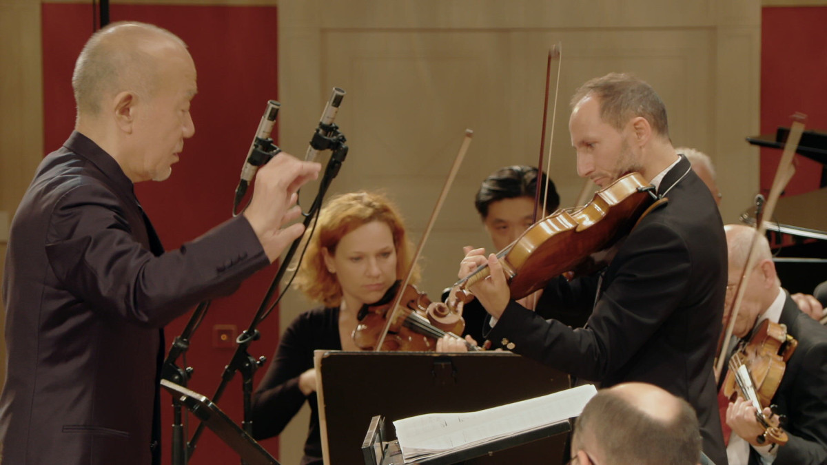 Joe Hisaishi - Overview | Deutsche Grammophon