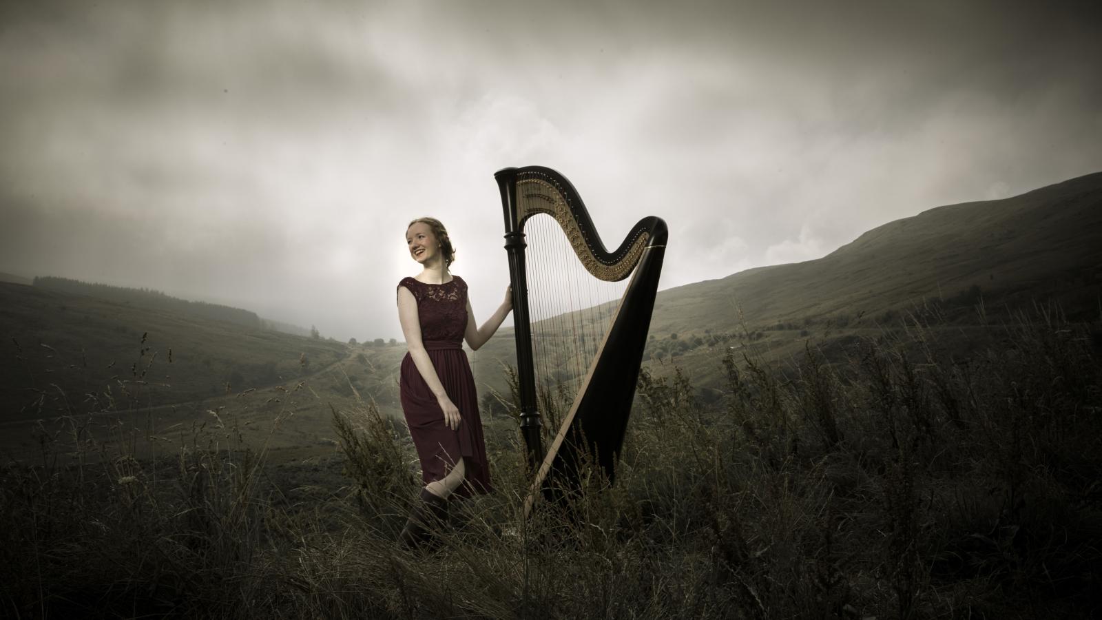 From Sheep Pens to Palaces — Decca Classics Signs The Official Royal ...