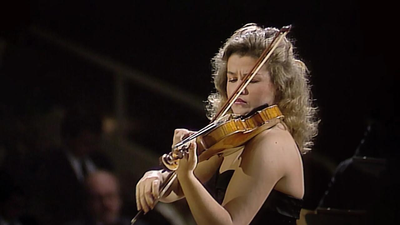 NEW YEAR'S EVE CONCERT 1984 Karajan, Mutter (Live Performance Video ...