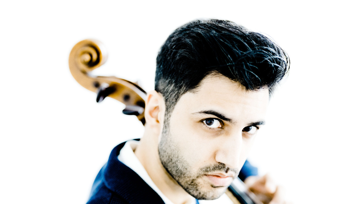 Kian Soltani Plays Schumann - Kian Soltani | Deutsche Grammophon