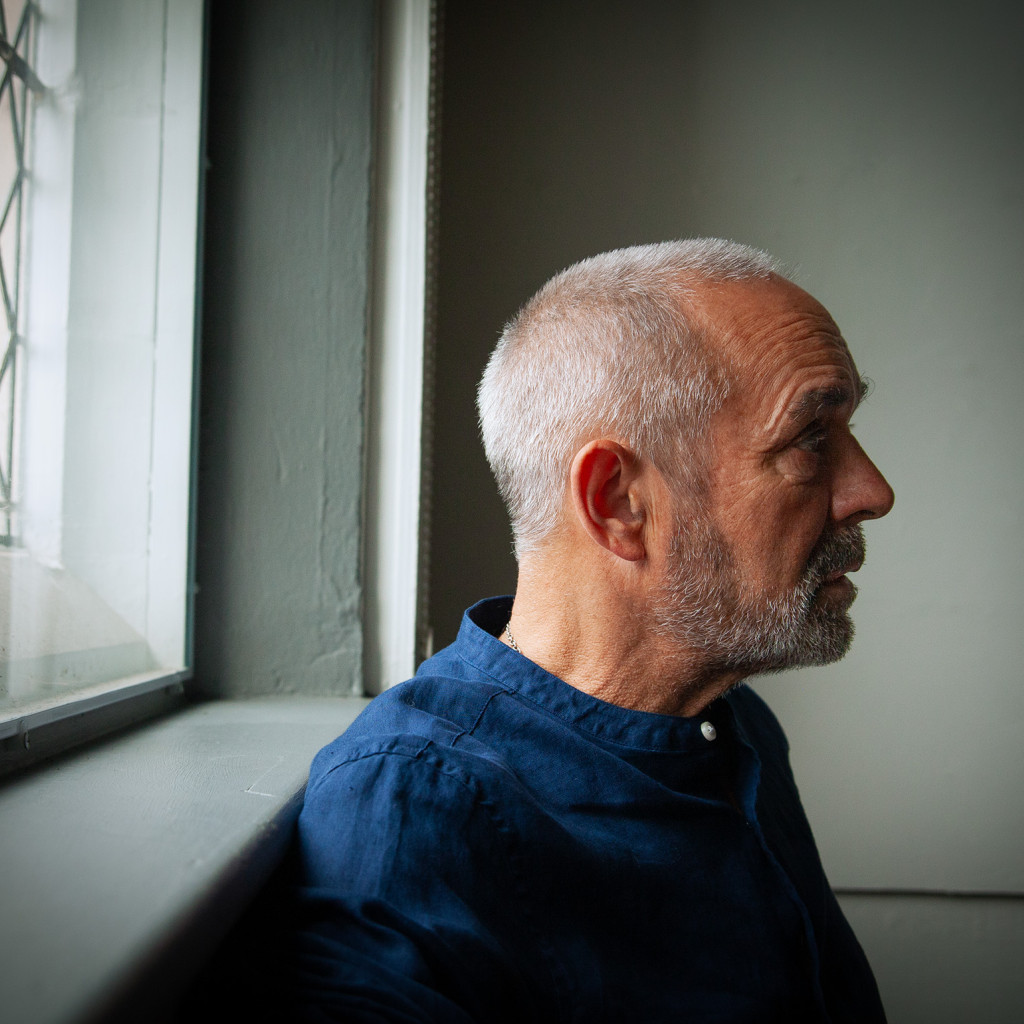 Roger Eno - Overview | Deutsche Grammophon