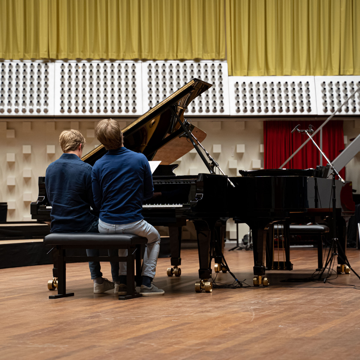 Lucas & Arthur Jussen - Overview | Deutsche Grammophon