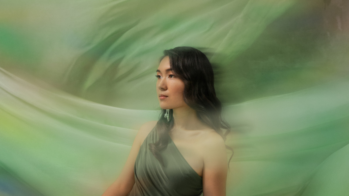 Eunike Tanzil Announces Debut Album 'The First of Everything' | grains